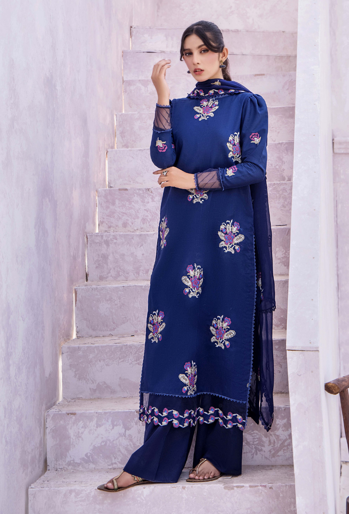 Lilly - D03 – Humdum