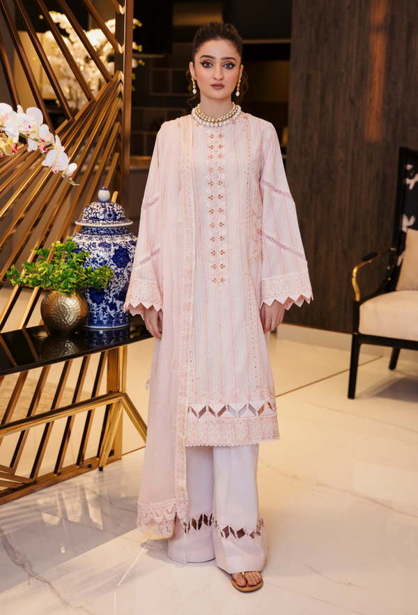 Vouge Embroidered Lawn – Humdum