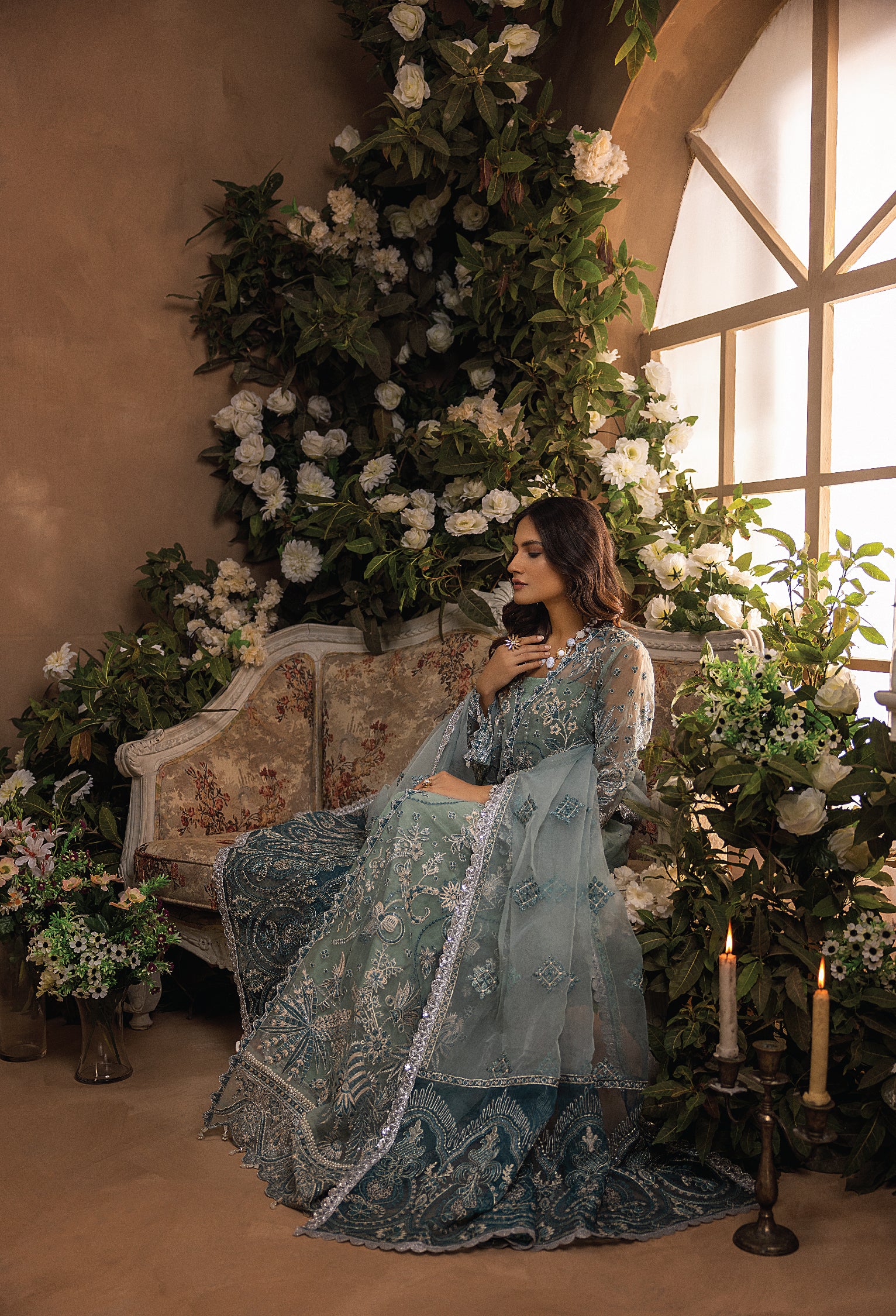 GARDENIA-FESTIVE EMBROIDERED COLLECTION GR-02 – Humdum